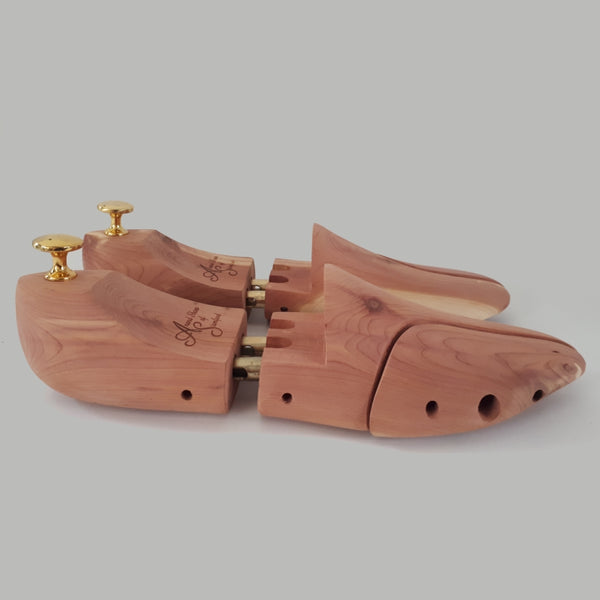 Cedar Wood Shoe Tree – Anand Shoes of Stamford